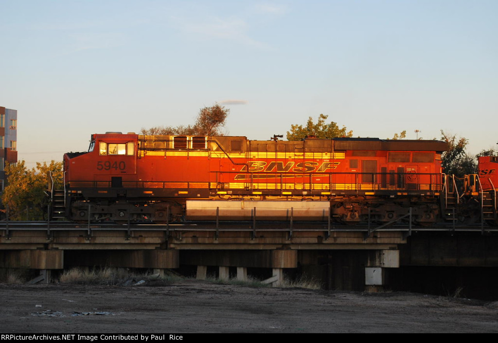 BNSF 5940